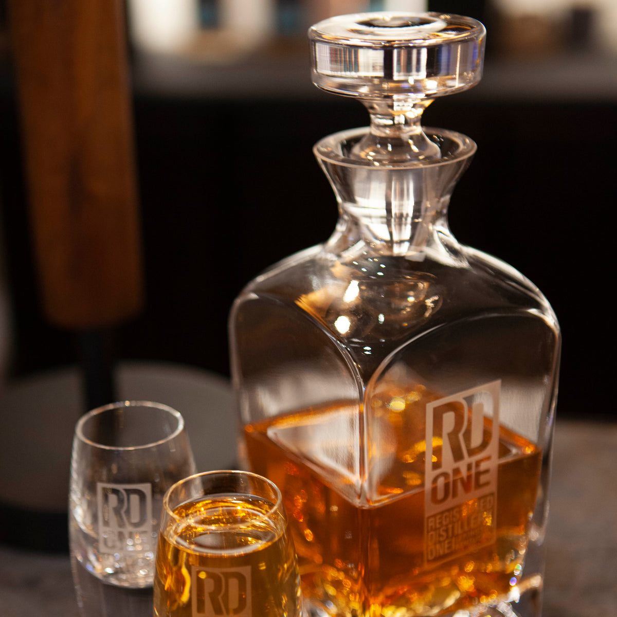 RD1 Spirits Glass Decanter